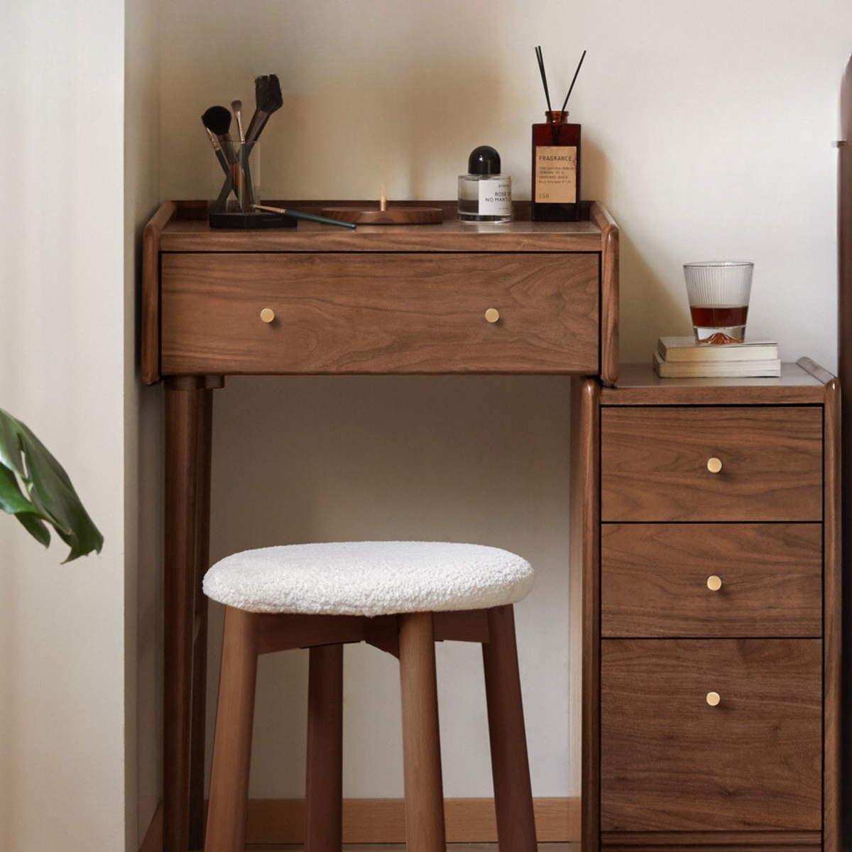 Solid wood dressing table cabinet integrated small apartment telescopic ...