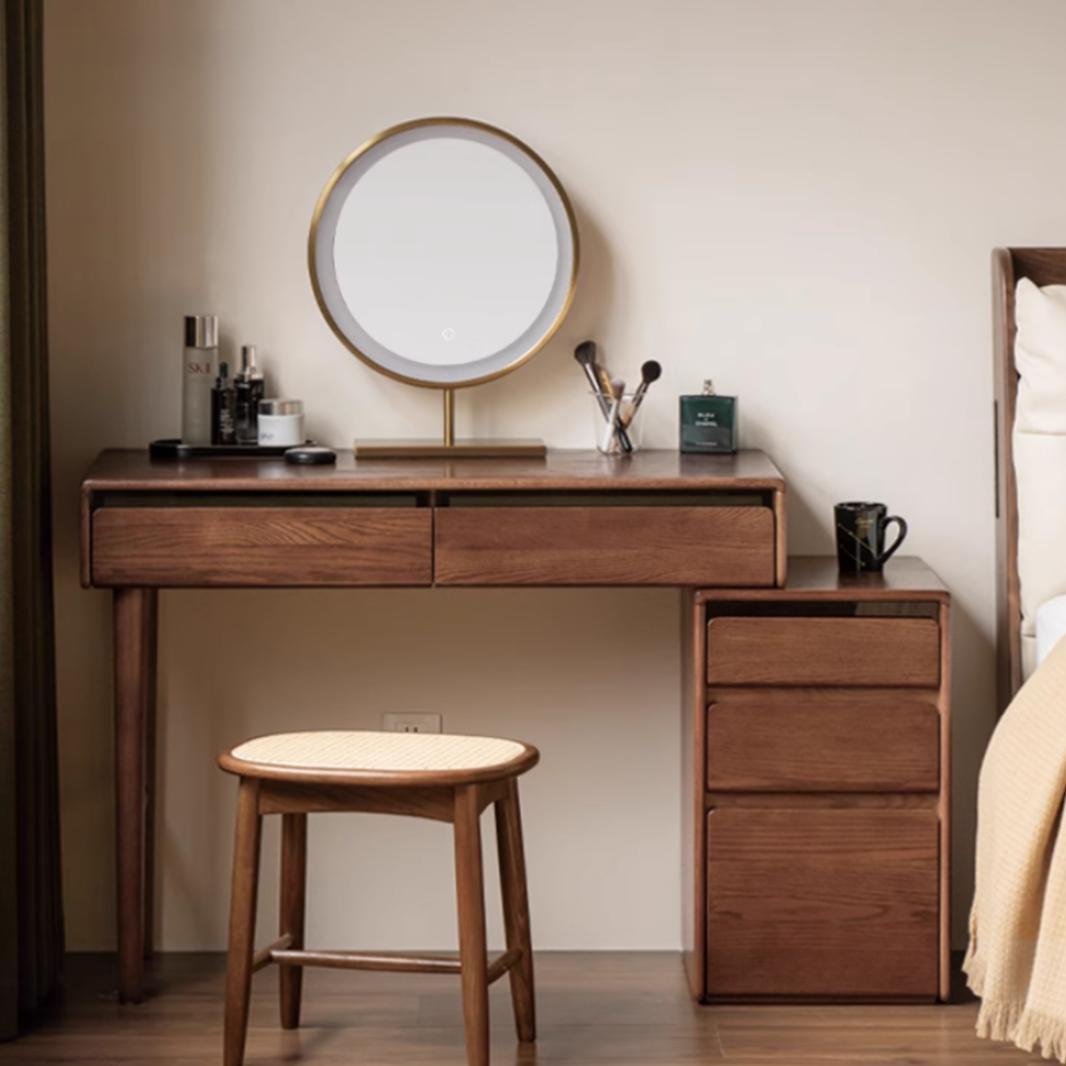 Solid Wood Dressing Table Modern Simple Storage Cabinet Dressing Table ...