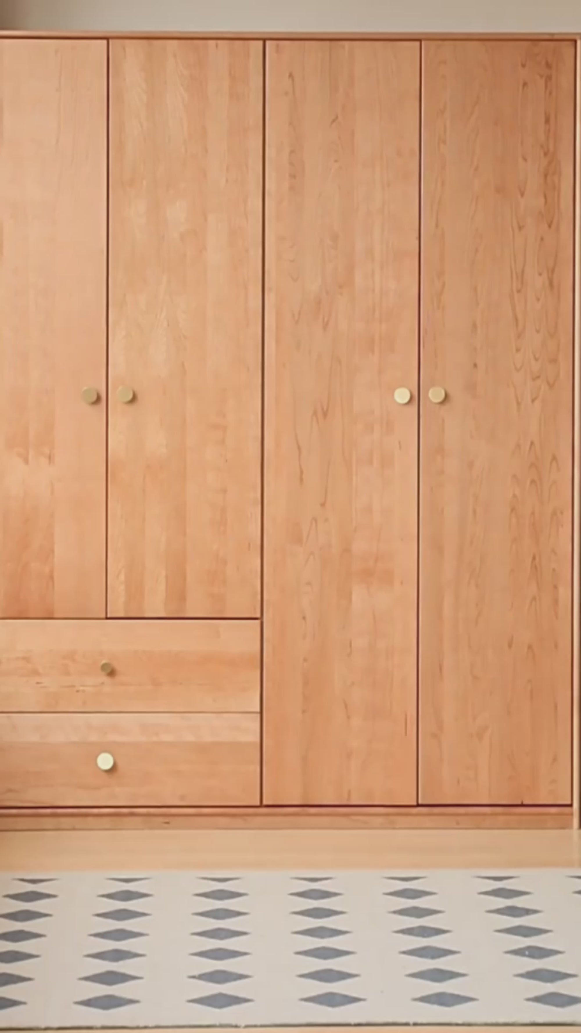 Сherry Solid Wood Exquisite Wardrobe.